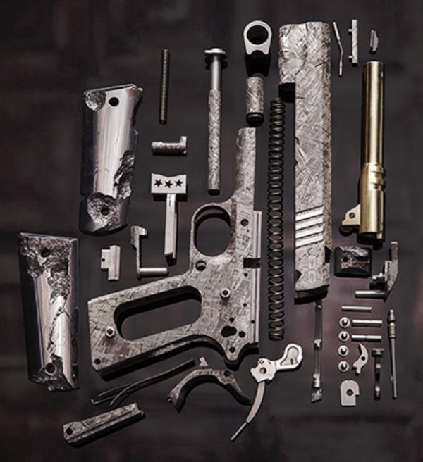 These Two Guns Cost $4.5 Million Because They're Made From Meteorite ...